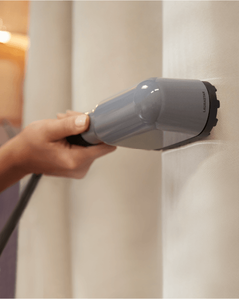 IZZI remove wrinkles from your clothes and disinfects your home